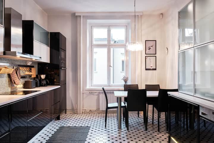 Large 2br In City Center + Sauna - Helsinki