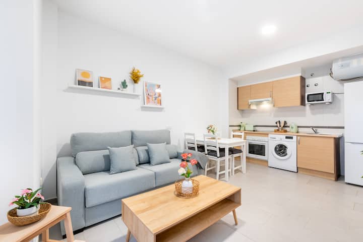 Wintowinrentals - Cozy Apartment, Parking, Wifi - Málaga, Spagna