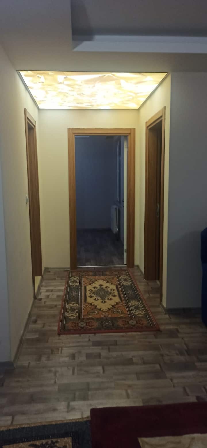 The Luxury Apartment - Van