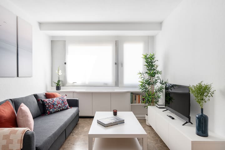 Studio In Plaza Colón, Perfect For Couples Cii - Madrid