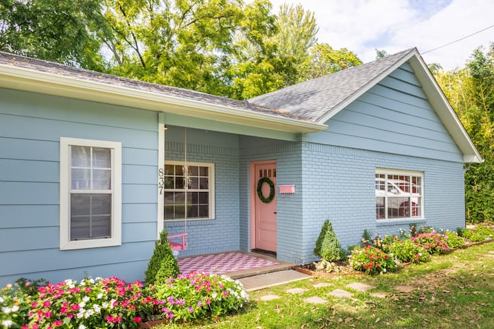 Candy Cottage Long Term - Fayetteville, AR