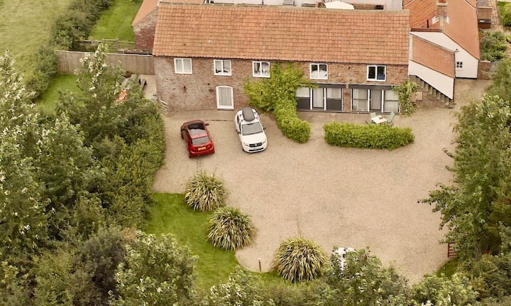 Lovely Cottage Garden And Parking (Filey) - Filey