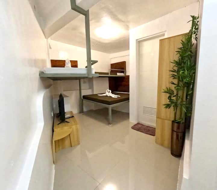 Quadruple Room 2-4 Pax @ Prim Travellers Inn - Coron