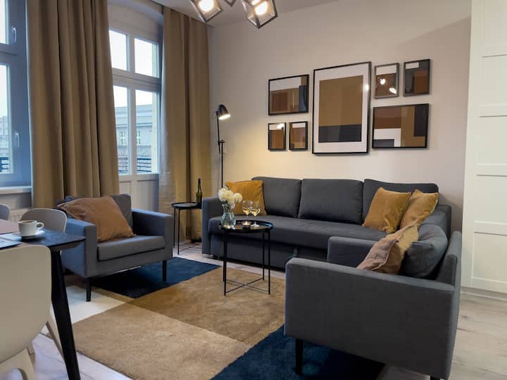Urban Apartments Downtown 12  With Private Parking - Katowice