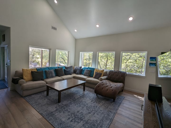 Silo Creek Retreat - House & 30 Acres With Creek! - Waco, TX