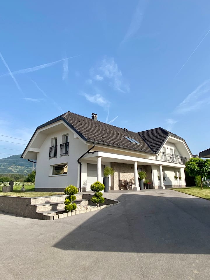Hiša Helena - Kranj
