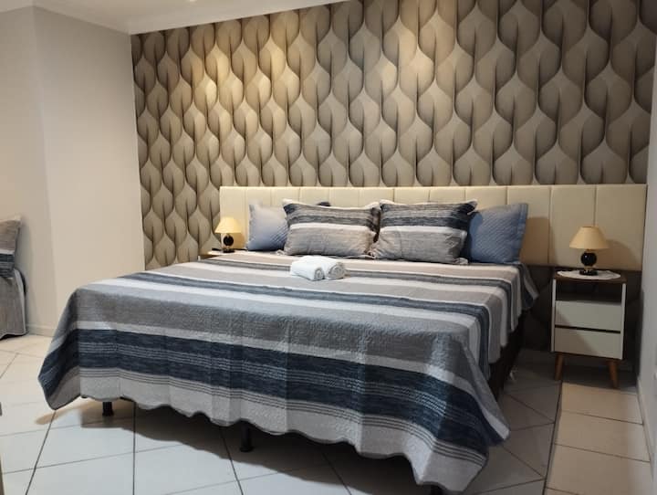 Studio Tuiuiu,  Com Cama King Size E Escritório - Cuiabá