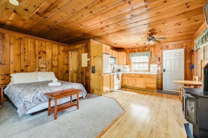 Wannigan Point Cabin #2 - Taylors Falls, MN