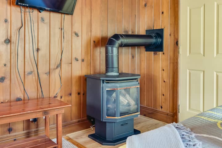 Wannigan Point Cabin #4 - Taylors Falls, MN