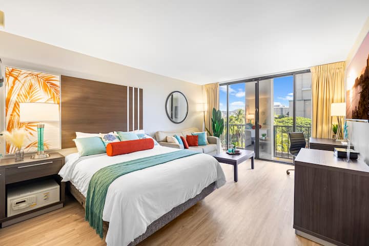 Relaxing & Cozy Coastal Studio With Free Parking! - Honolulu, HI