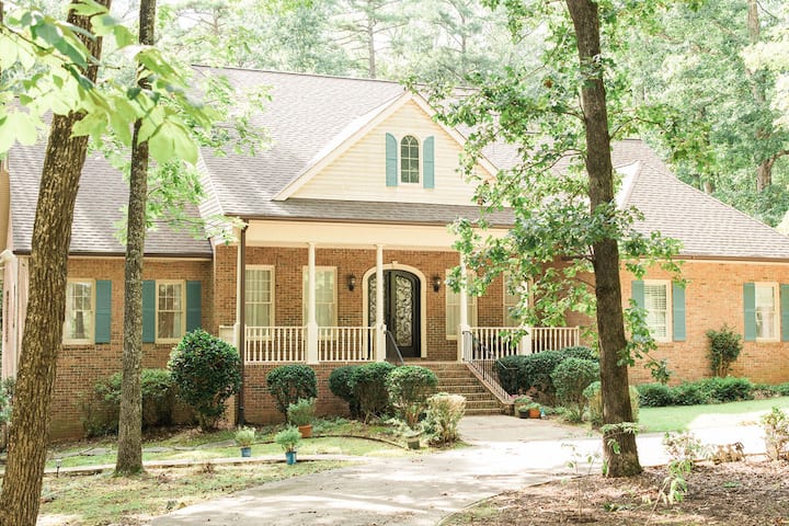 Peachwood Country Retreat - Fairburn, GA