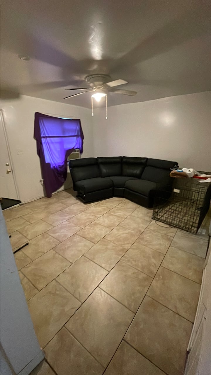 Renting Out Rooms Share Bathroom - Hobart, IN