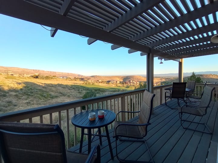 Grand Views In Grand Junction - Grand Junction, CO
