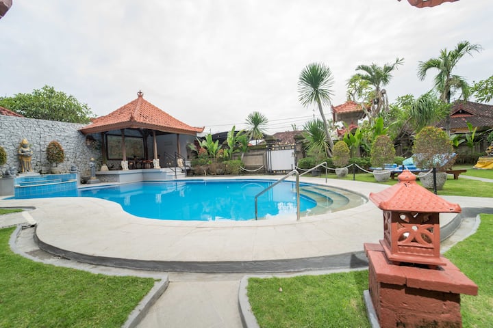Sanur Beachside 4beds W/big Pool - Sanur