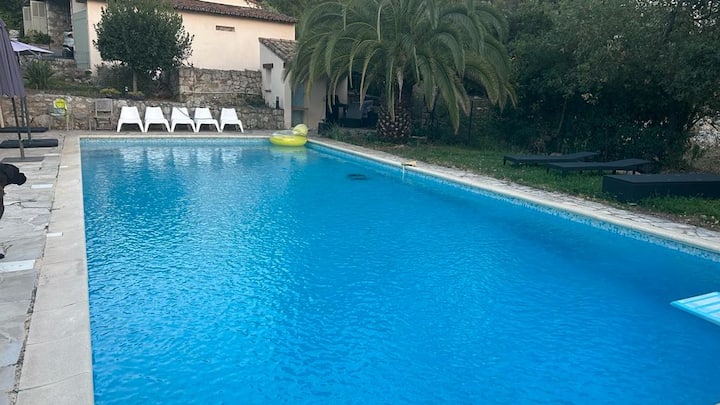 Studio Entre Mer Et Montagne - Tourrettes-sur-Loup