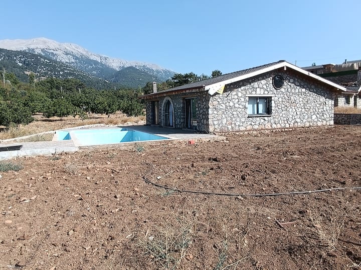 Doğa Içinde Muhteşem Taş Villa - Muğla