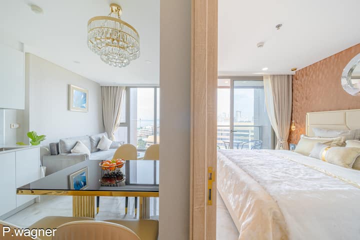 Luxury Oceanfront Condo In Pattaya Jomtien Beach - Pattaya City