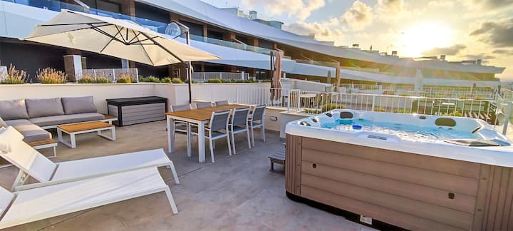 Sea View | Private Jacuzzi | Ac | Pool | Garage - Alicante Airport (ALC)