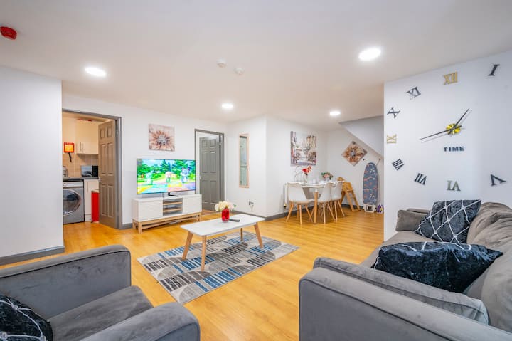 *F2gh* For Your Most Relaxed & Cosy Stay +Parking - Leeds