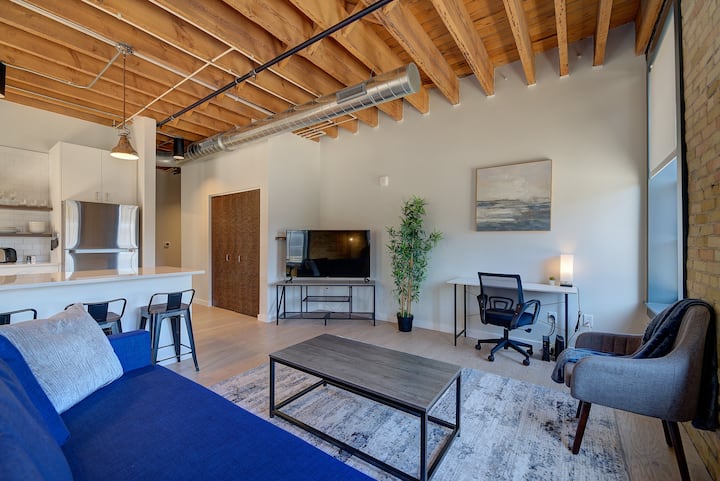 Cw | 1 Bed | Walker's Point | Cream City | Luxury - Milwaukee