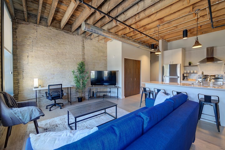 Cw | 1 Bed | Walker's Point | Cream City | Luxury - Milwaukee, WI