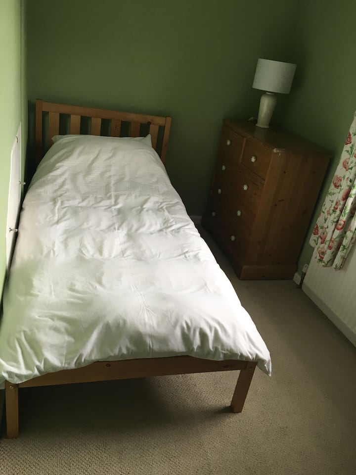 Single Room In Charming Cottage/double Also Avail. - Slough