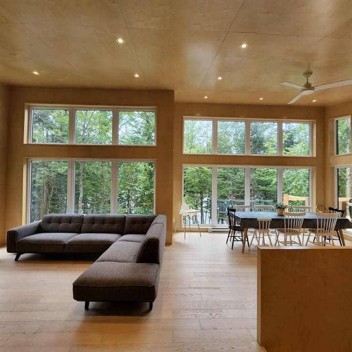 Chalet Paisible Et Lumineux - Laurentides