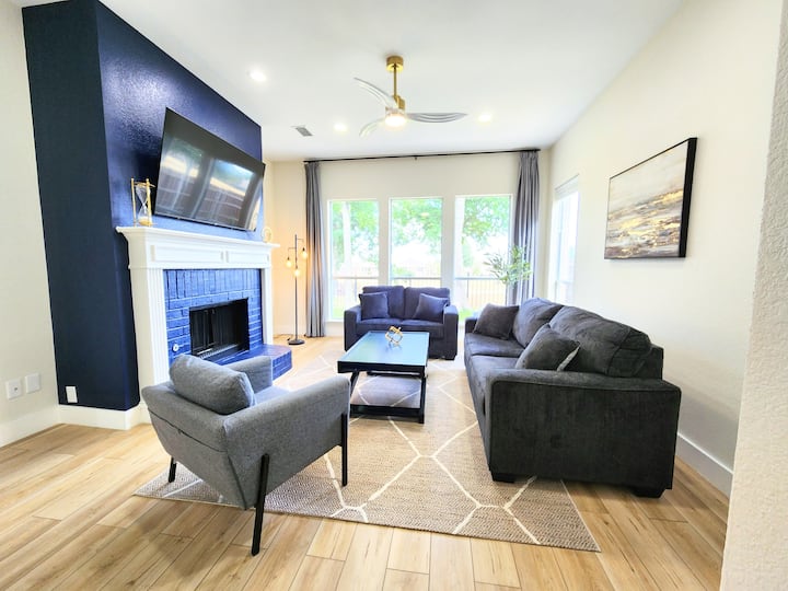 Spacious And Relaxing Brand New Serenity Getaway! - Allen, TX