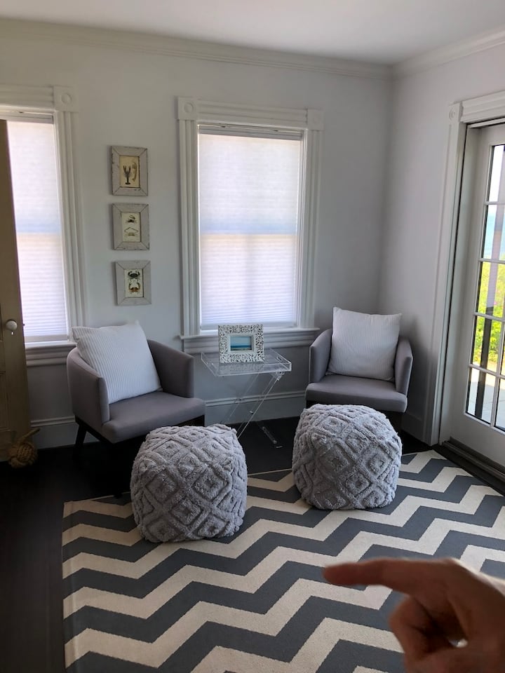 Block Island Oceanfront Retreat - Block Island, RI