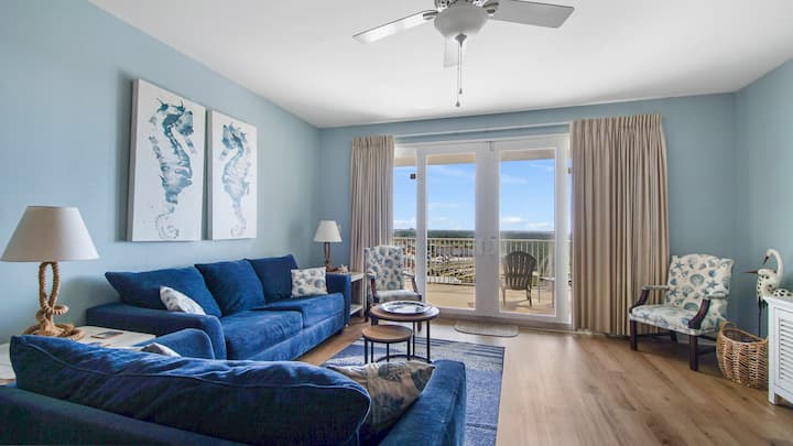 Laketown 1634 Amazing Family Getaway Sleeps 10! - Panama City Beach, FL