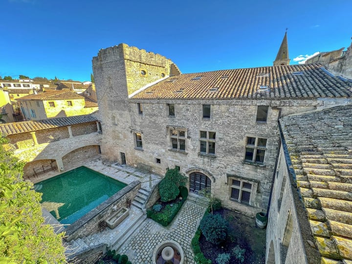 Château D'exception Luxe Tout Près D'uzès - Uzès