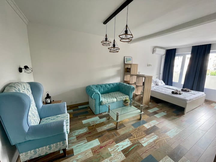 Sunny Seaside Retreat In Burgas - Burgas