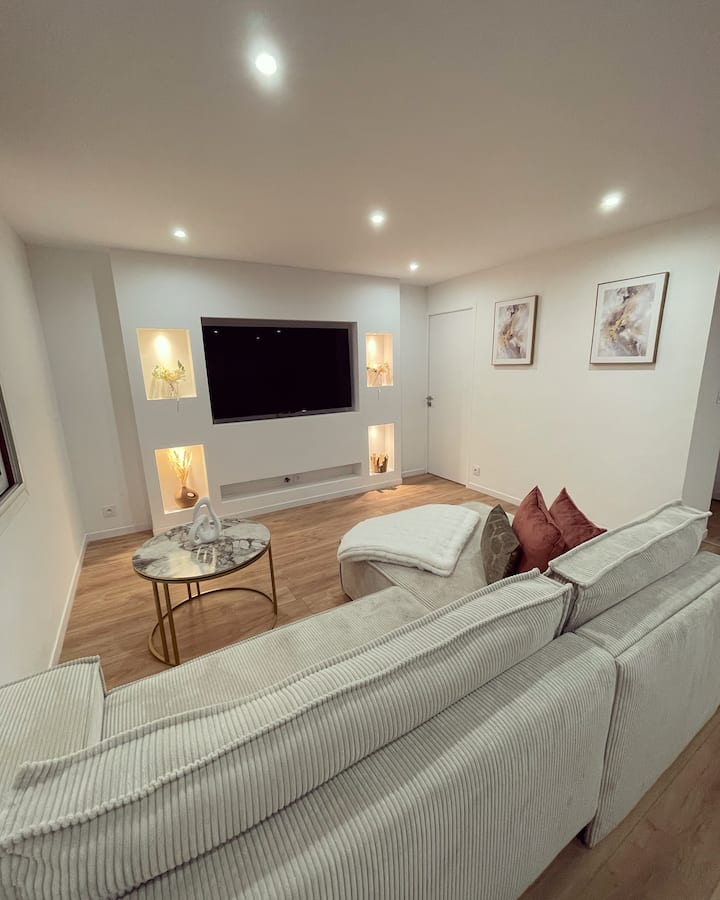Appartement Haut Standing, Deux Chambres - Fréjus