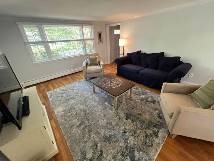 Cape Cod Fun - Entire Home 3br Up To 9 Guests - Cape Codder Water Park, Hyannis