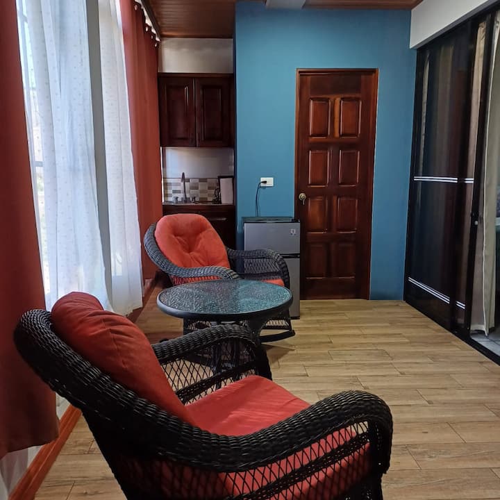 Private Loft Studio 5 Mins To Sjo Airport W/ Ac - Alajuela