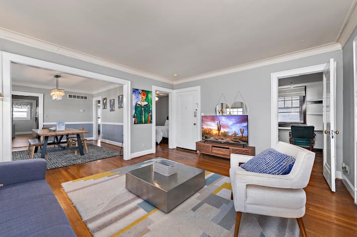 Spacious 2br In South Plaza - Kansas City, MO