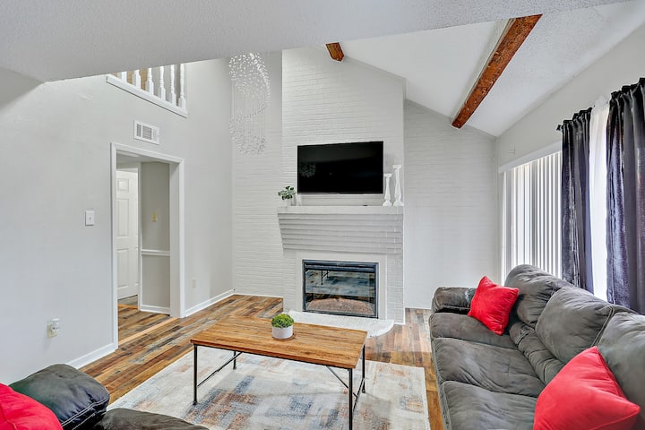Luxury 2 Bd/1.5 Ba Corporate 2 - Jackson, MS