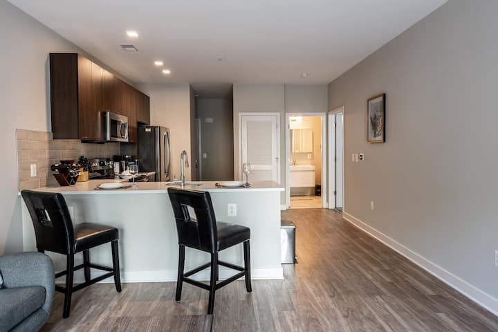 1br Condo - Marymount University, Arlington