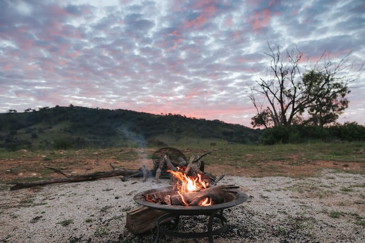 Rose Quartz - 1 Bed Cabin - Kundalini Lodge - Mudgee