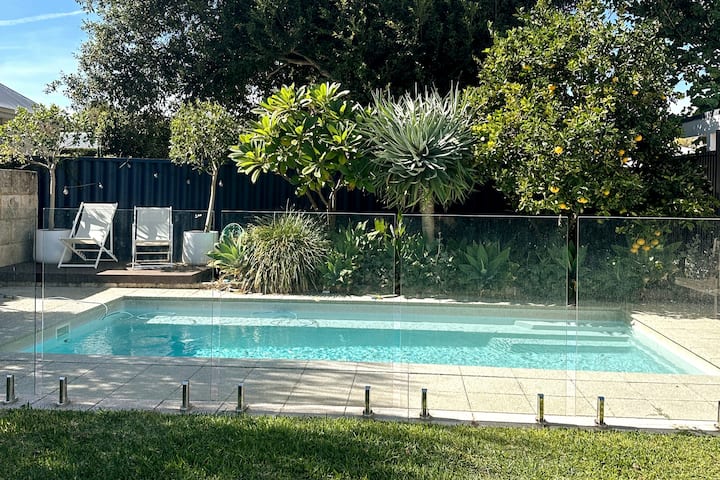 Large Summer Family Oasis (Btw Beach And River) - East Fremantle