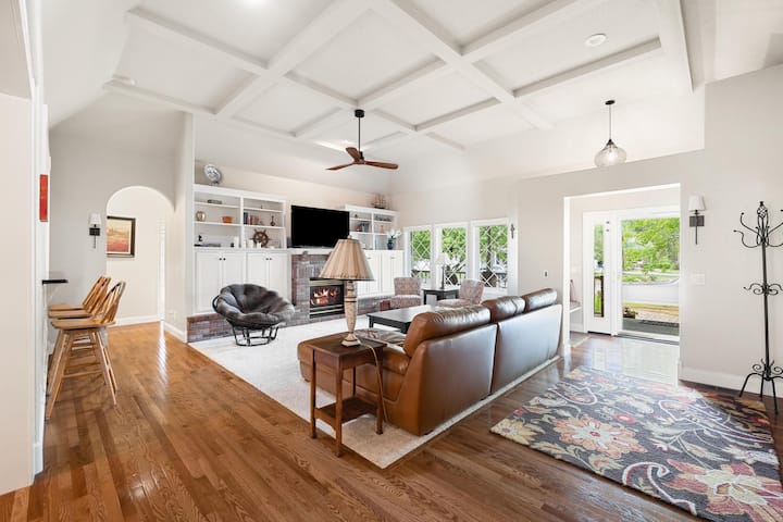 Home On Shore-pines - Post Falls, ID