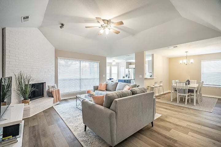 Comfy Private Home In Frisco - Frisco, TX