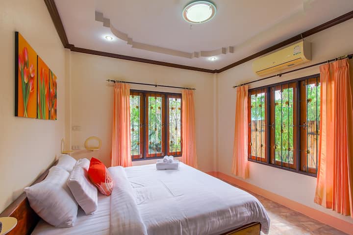 2 Br Villa With Working Area - Ao Nang