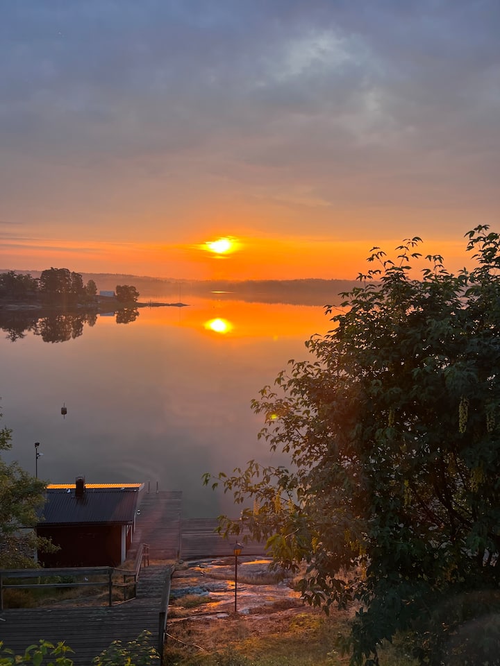 Gem In Stockholm's Archipelago, Close To The City - Gustavsberg