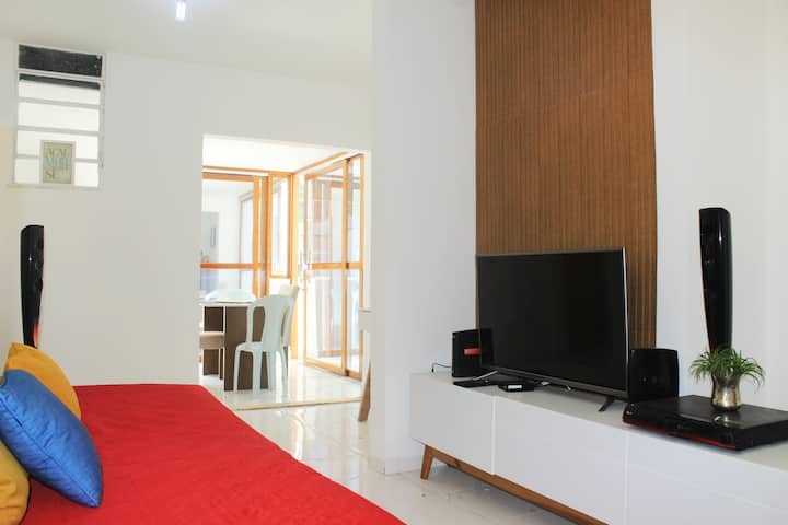 Aconhegante Cobertura Em Copacabana Com Garagem! - Copacabana