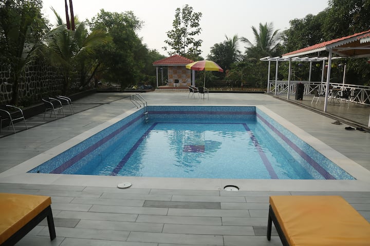 Purshottam Farm - Vada