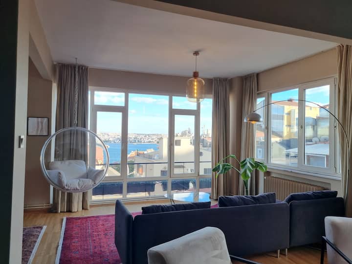 Bosphorus View 2 Bedroom Stylish Flat In Taksim - Istanbul