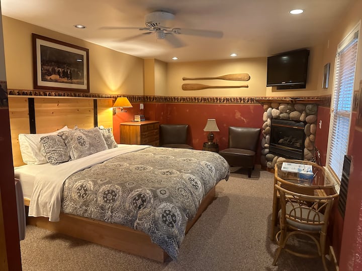 King Room - Winthrop, WA