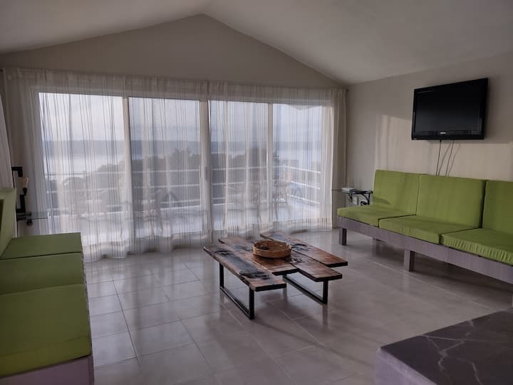 Encantadora Casa Con Vista Al Lago - Tequesquitengo