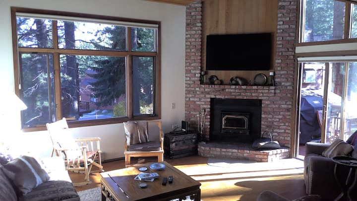 Woodlands #26 2 Bd+loft 2 Ba - Mammoth Lakes, CA